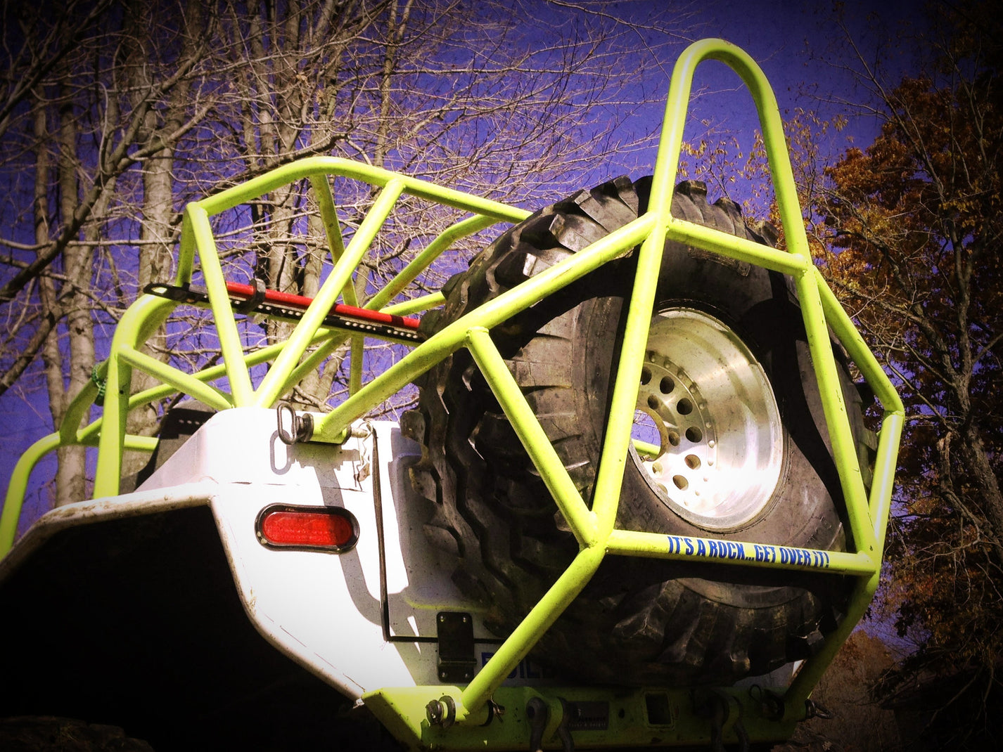 Rear Stinger n' Tire Carrier Kit – TrailTubes